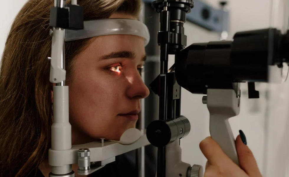 Do Women Have Better Eyesight Than Men - Lady Geek